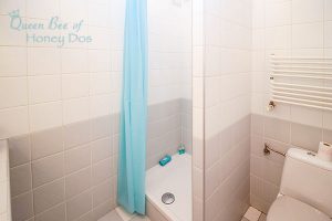 9 Must Have Items Every College Student Needs For Dorm Life • Queen Bee ...